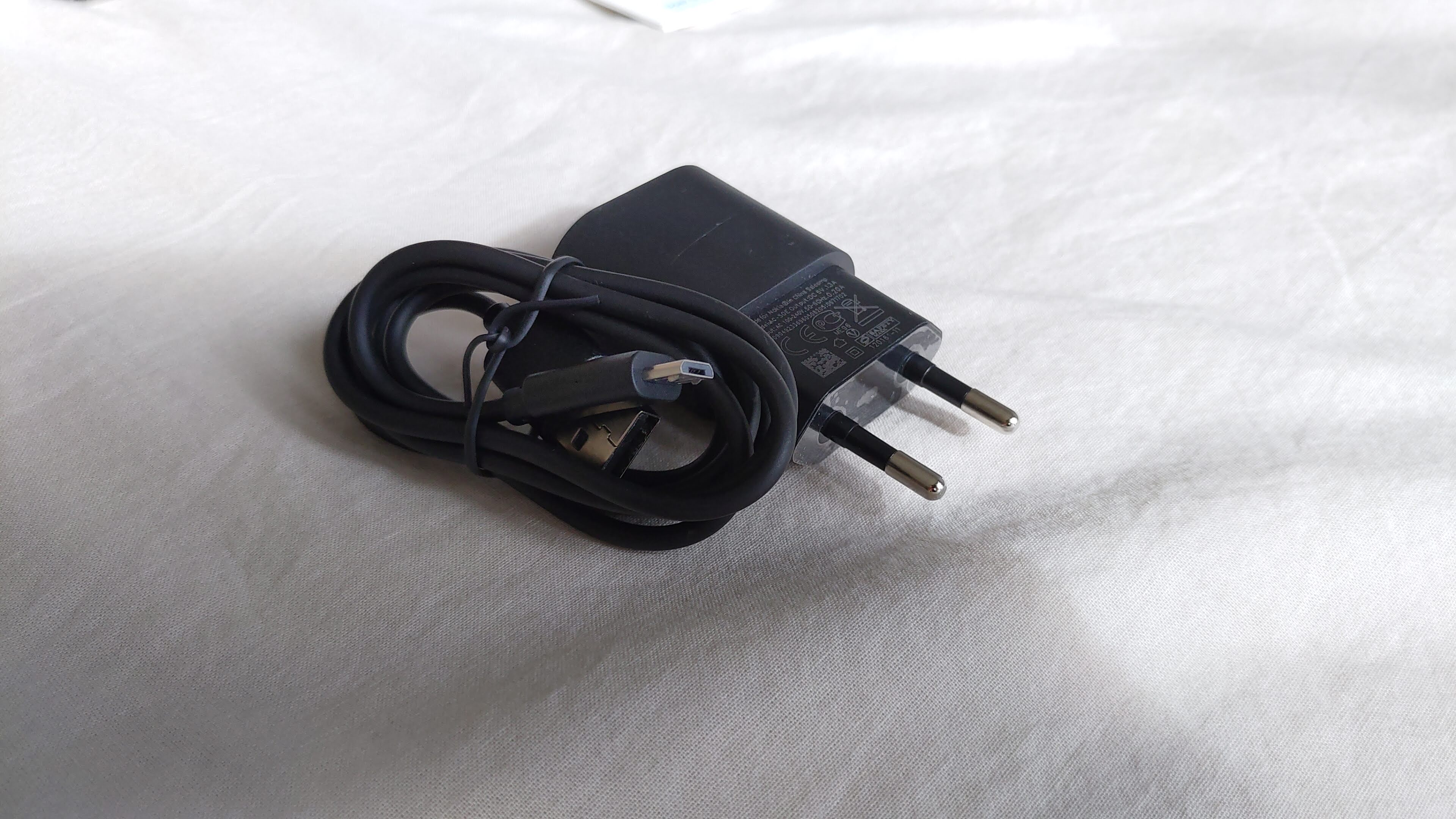 [讀者分享]Nokia Lumia 930 開箱 – ManHungTech